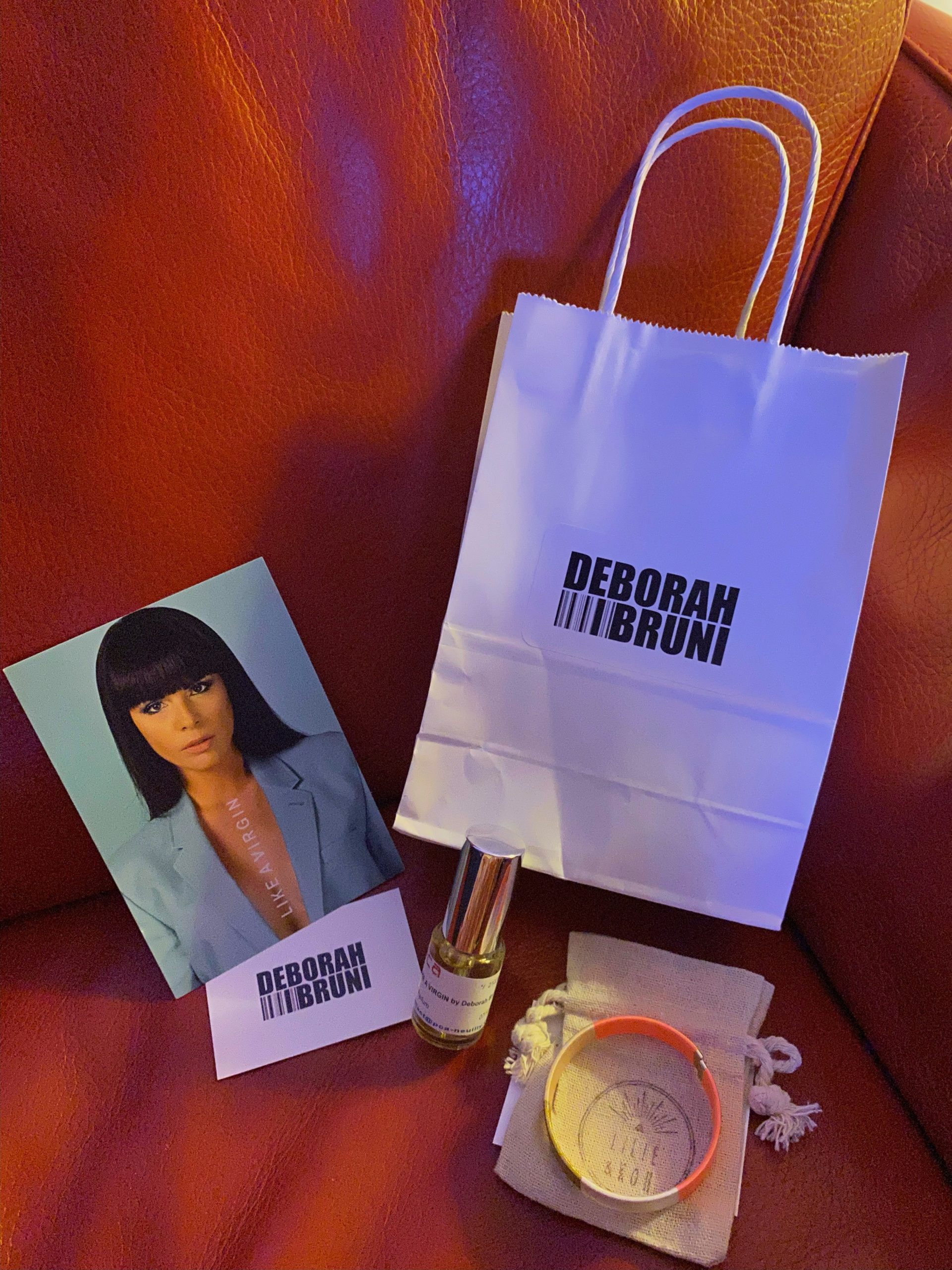 Déborah Bruni nous présente sa nouvelle collection - Les Sorties de Sarah